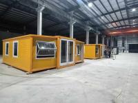 China Pre-installed Plumbing System Expandable Container House with Polyurethane Foam Insulation and Steel Security Door for sale