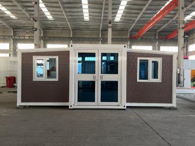 China 40ft Expandable Container Home with 72m² Living Space, Folding Size 11800 × 6220 × 2480mm, and Steel Roofing for sale
