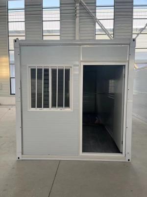 China Flat Pack Folding House with Level 8 Seismic Performance Wind-resistant 0.5KN/㎡ and Inside Dimensions 5630*2230*2515mm for sale