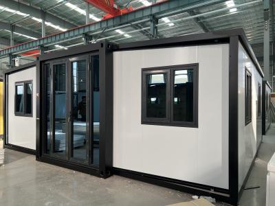 China Durable Foldable 20ft Container with More Than 20 Years Life Span, Fully Galvanized Side Frame, and Customizable Terrace Area for sale