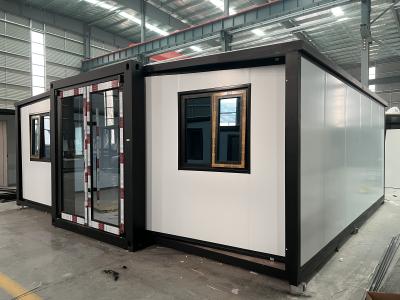 China Fully Galvanized Side Frame Foldable 20ft Container with Customizable House Layout and 18mm Thick Fireproof Cement Fiber Floor for sale