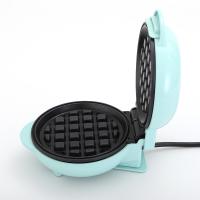 China Customized Stainless Steel 4 Inch Mini Waffle Maker 550W 120V for sale