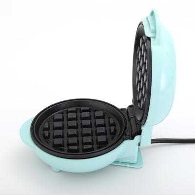 China Customized Stainless Steel 4 Inch Mini Waffle Maker 550W 120V for sale