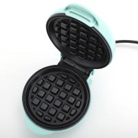 China Electric Small Commercial Bubble Waffle Maker 550W 120V Stainless Steel for sale
