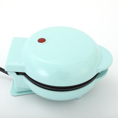 China Commercial Mini Stuffed Waffle Maker 550W For Dorm Rooms for sale