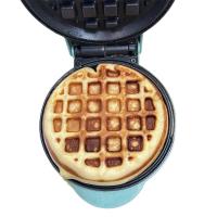 China Sandwich Breakfast Mini Waffle Maker Non Stick Coating Surface Electric Personal Snack Maker for sale