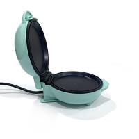 China Non-stick Plates Waffles Breakfast Snack Maker Machine Electric Mini Waffle maker for sale