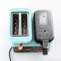 China 120V 900W 3-in-1 Breakfast Maker with Toaster Frying Pan and Boiler for sale