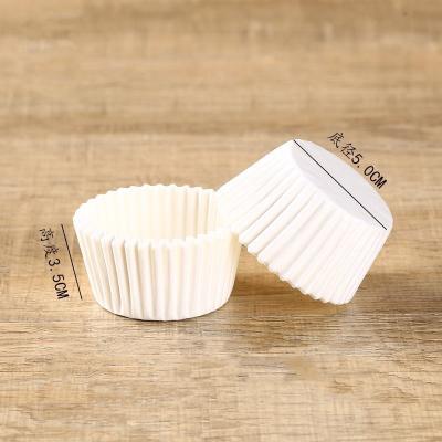 China 40*19mm  Greaseproof Cupcake Liners ( European Raw Paper ) With Heat Tolerance Up To 220°C for sale