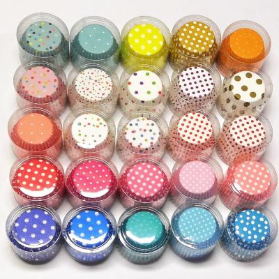 China 65 X 30mm Bake Bright Greaseproof Cupcake Liners PET Coating Round Shape for sale
