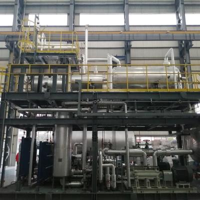 China Small Scale Skid Mounted LNG Plant - 90×10⁴m³/day Production Capacity with 10,000m³ Storage Tank for sale