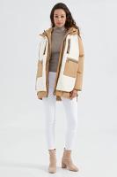 China Thickened Puffer Down Women'S Sherpa Fuzzy Fleece Jacket With 4 Pockets for sale