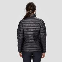 China Autumn Winter 100% Recycled Polyester Winter Down Jackets DWR Finish for sale