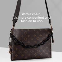 China LV Toilet Pouch 26 Ladies Wallet Purse With Black Chain Gold Buckle for sale
