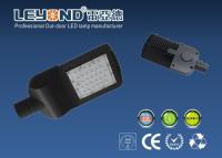 China 2700-6500K IP65 Solar Power Street Lights With Automatic Control System , 5 Years Guarantee for sale