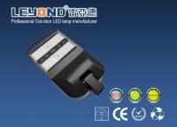 China IP65 Waterproof Solar LED Street Light 120w Certified By TUV Leyond Patent for sale
