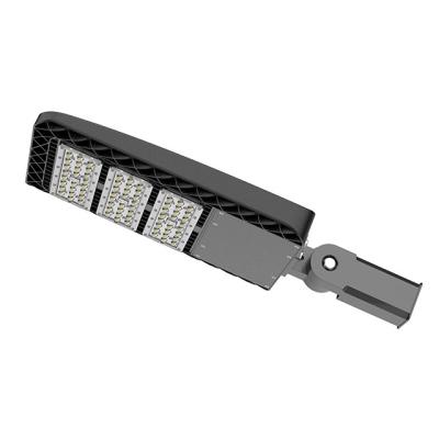 China Shoebox LED Street Light Lumileds Chips Meanwell Driver 5 Years Warranty for sale