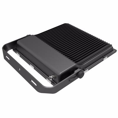 China Classical high brightness Ultra thin LED Flood Lights 200W 26000lm Tempered glass Brand driver for sale
