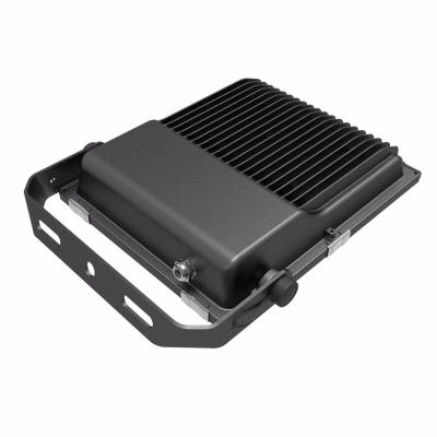 China IP66 Outdoor Ultra thin Waterproof LED Flood Lights 50W 65000lm SMD3030 chips 5 years warranty for sale