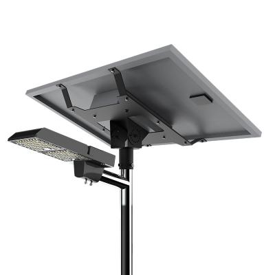 China IP66 Outdoor Road Streetlight 30w 50w 80w 100w All In Two Led Solar Street Light for sale