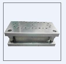 China Moveable easy loading and unloading PCB punching Depaneling Machine for sale