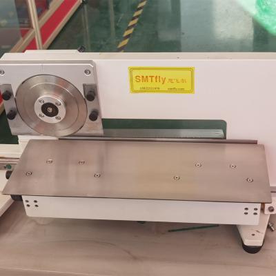 China Walking Knife PCB Depaneling Equipment With 0.1mm High Cutting Precision for sale