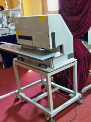 China PCB Separator with Optional Platform Handling Long PCB,CWV-3 for sale