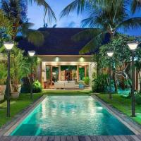 China 360° Beam Angle Professional Manufacture Solar Pillar Light for Outdoor Post Lighting for sale