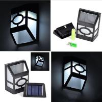 China Home Garden Fence Light Classic Decoration Green Inova Solar LED Wall Light with Battery for sale