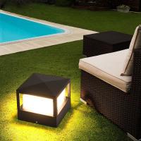 China IP65 Waterproof 12W Modern LED Outdoor Wall Light for Light Control in Sleek Design for sale