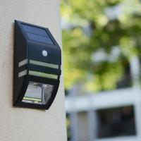 China LED Solar Motion Sensor Wall Light for Family 4v 0.33w Wall Mount 6000K Color Temperature for sale