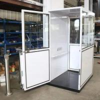 China Safety Home Wheelchair Lift 3m-10m Hydraulic Vertical Platform Lift With Cabin for sale