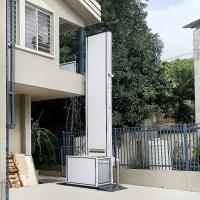 China 250kg Hydraulic Wheelchair Lift Climbing Stair Wheelchair Elevator for sale