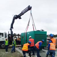 China Hydraulic Boom Crane 5 - 10 Ton Truck Mounted Crane For Construction for sale