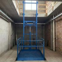 China Material Handling Cargo Lift 1 Ton 5m Hydraulic Freight Elevator for sale