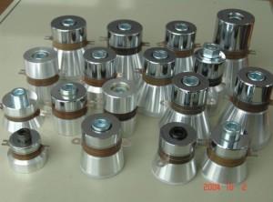 China Piezoelectric Ultrasonic Cleaning Transducer Single / Double / Multi Frequency for sale