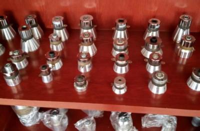 China Piezoelectric Ultrasonic Transducer High Speed of Vibration Bolt-on Mounting for sale