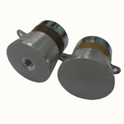China 40 Khz 60 W Two Screw Type Ultrasonic Cleaning Transducer P4 Or P8 High Reliability for sale