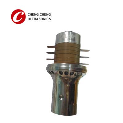 China High Power Ultrasonic Piezoceramic Transducer 1500W 20K 20000 PF Capacity for sale