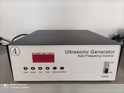 China Lower Frequency 20k - 40k Ultrasonic Cleaning Generator for sale