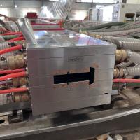 China Electroplating Polishing PVC Skirting Baseboard Profile Extrusion Mould for Products for sale