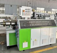 China Outdoor PE/PP WPC Composite Floor Decking Extrusion Machine for WPC Decking and Plank for sale