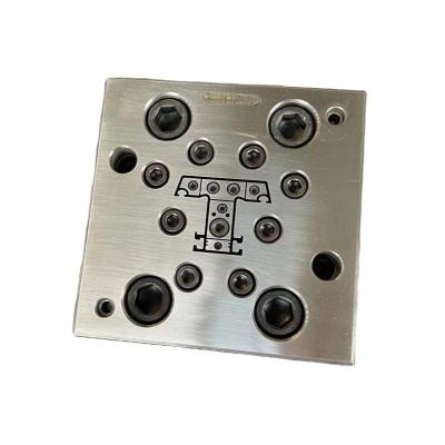 China 1 Mould Cavity PVC Extrusion Mold for Chinese Windows and Door Profile Production Line for sale