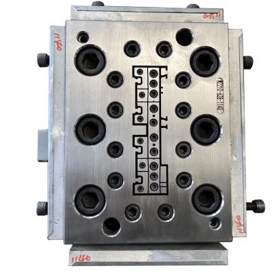 China Turkish UPVC Profile Manufacturers Silver Profiles for Window and Door in Customer Size for sale
