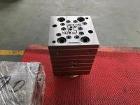 China Customized Silver UPVC PVC Window Plastic Profile Extrusion Mold for Windows and Doors for sale