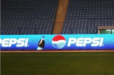 China Waterproof Stadium Perimeter LED Display 5000nits 1920Hz High Refresh Rate for sale