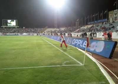 China P16 Portable Stadium Perimeter LED Display 8000 Nits Outdoor Advertising Board for sale