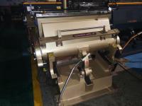 China Cardboard Platen Corrugated Die Cutting Machine Golden Cover Stable Running for sale