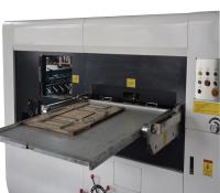 China Semi Auto Flatbed Die Cutting Creasing Machine / Paperboard Flat Bed Die Cutting Machine for sale