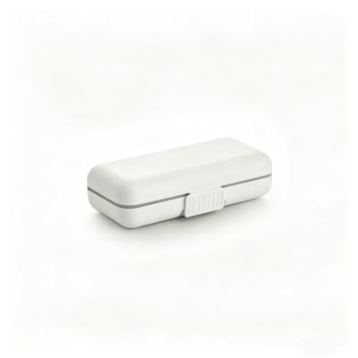 China Secure Latch 8-Slot Pill Case Matte Pink Medical Gift for sale